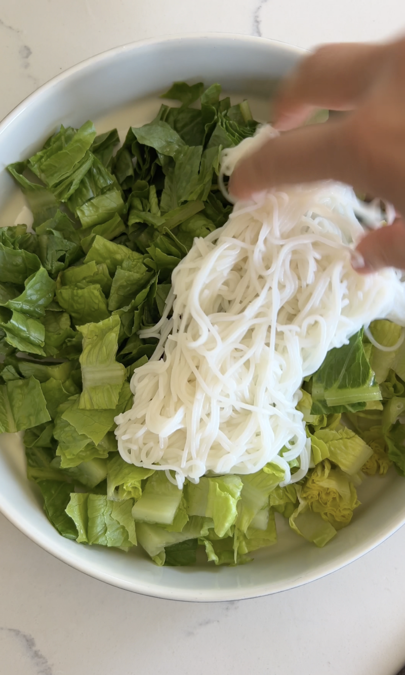 Chicken Vermicelli Bowl - Everyday Delish